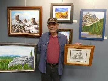 Artists donate work to Sun City show, sale