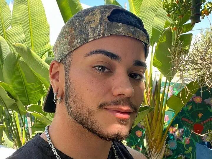 Apollo Moon, trans adult star, dies aged 26 as family left 'devastated ...