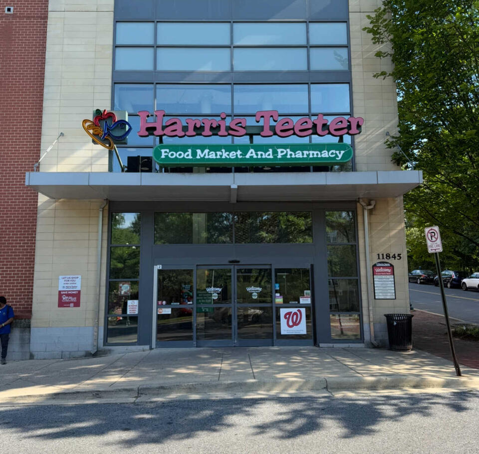 Harris Teeter to Close Permanently Next Month - NewsBreak