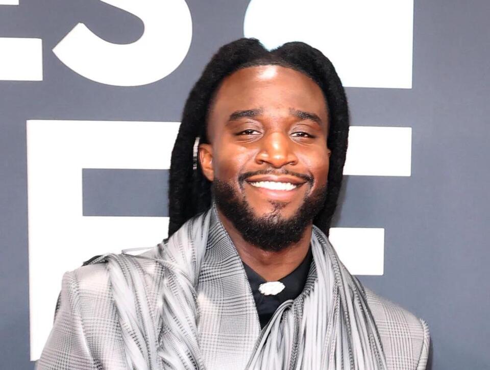 Shaboozey’s ‘A Bar Song (Tipsy)’ Breaks Billboard Chart Record - NewsBreak