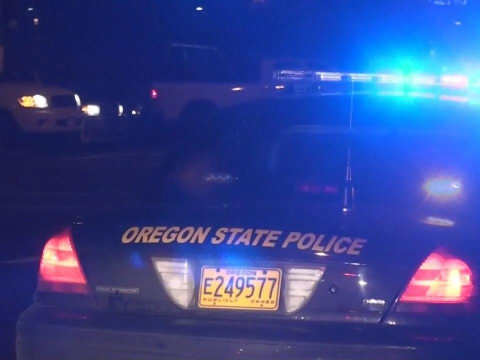 Driver cited for reckless driving following three-vehicle Linn County crash