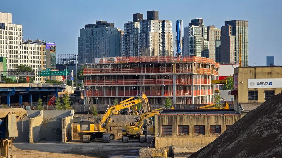 Six Months After Groundbreaking, South Bronx's Tallest Building Rises ...