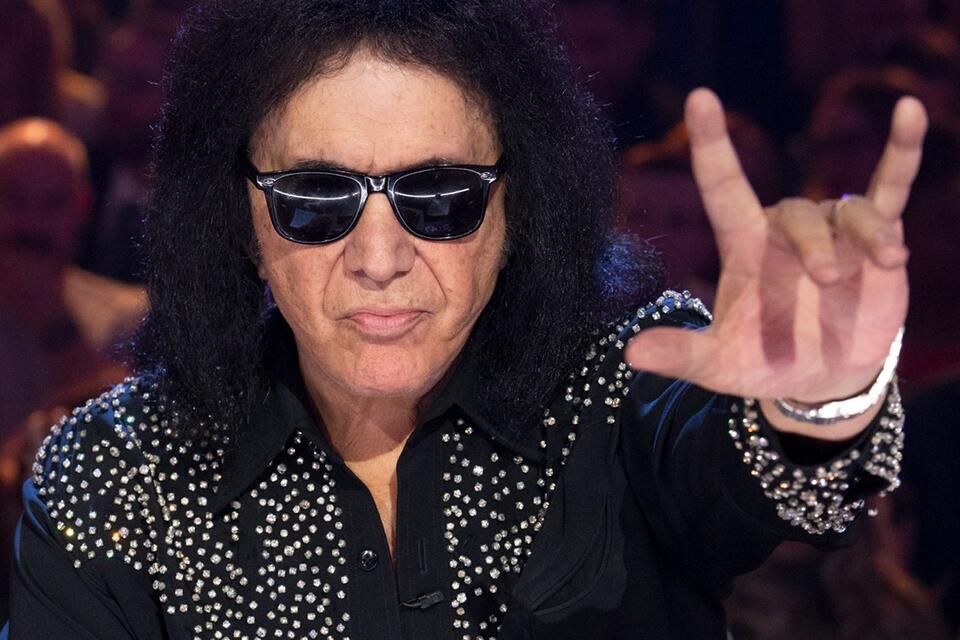 Gene Simmons Announces 2026 Canadian Tour Dates - NewsBreak
