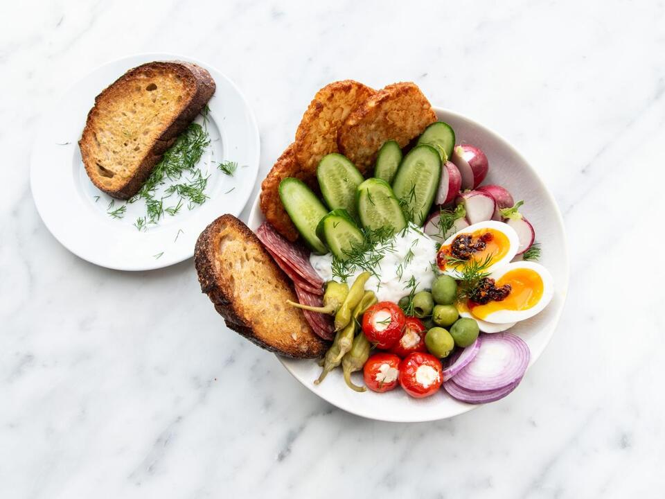 How to Make the Savory Snack Plate Everyone on TikTok Is Obsessed With ...