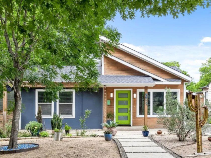 A Funky Little Forest Hills Cottage With an ADU! - NewsBreak