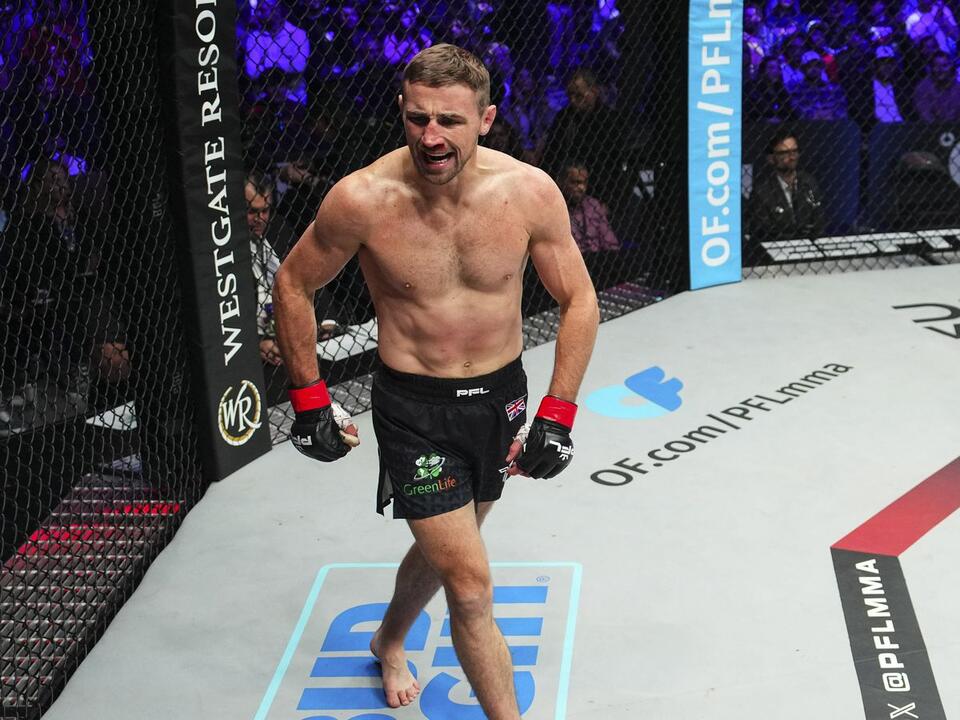 Pic: Justin Gonzales suffers gruesome cut, Brendan Loughane secures No ...