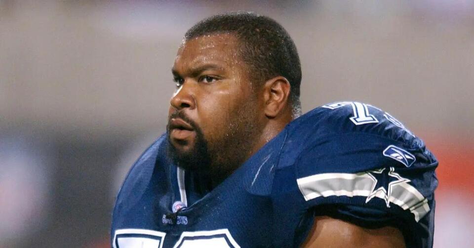 Dallas Cowboys Legend Larry Allen Dies at 52 During Family Vacation in ...