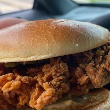 Burger King’s New Hand-Breaded Crispy Chicken Sandwich - Review - NewsBreak
