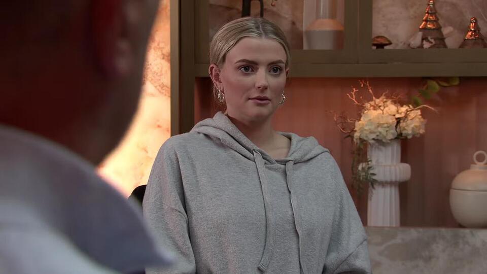 Coronation Street secret to be revealed in Bethany Platt operation ...