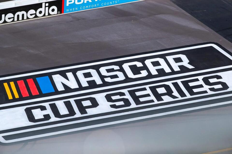 How Many Teams Are There in NASCAR? Every NASCAR Cup Series Team in ...
