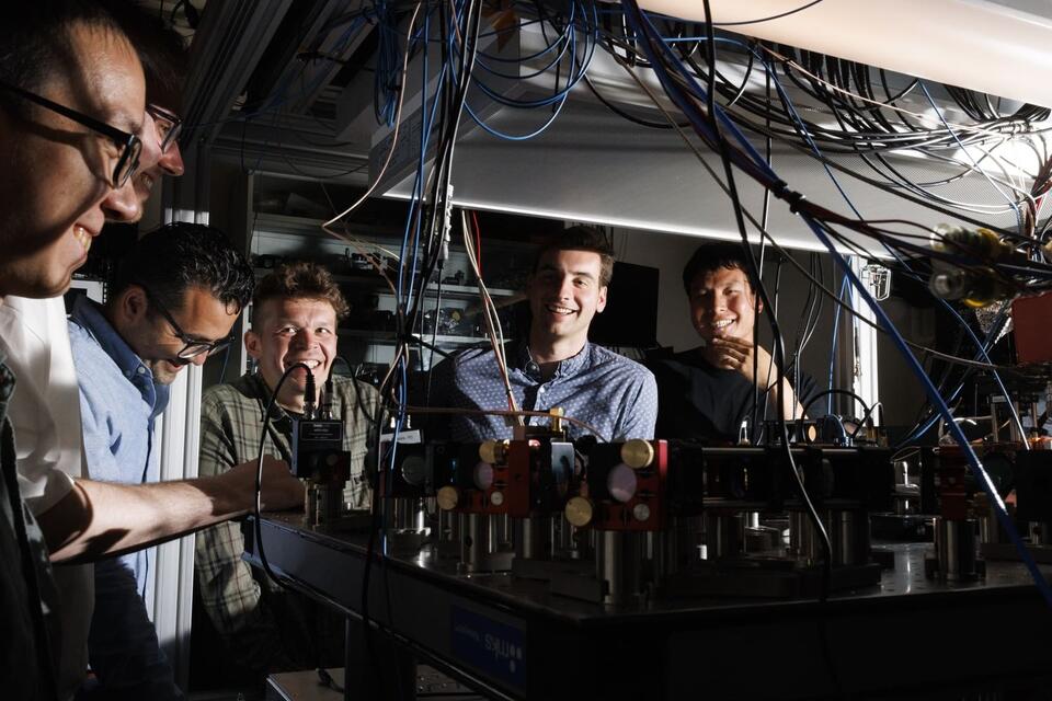 Harvard Researchers Develop First Ever Continuously Operating Quantum ...