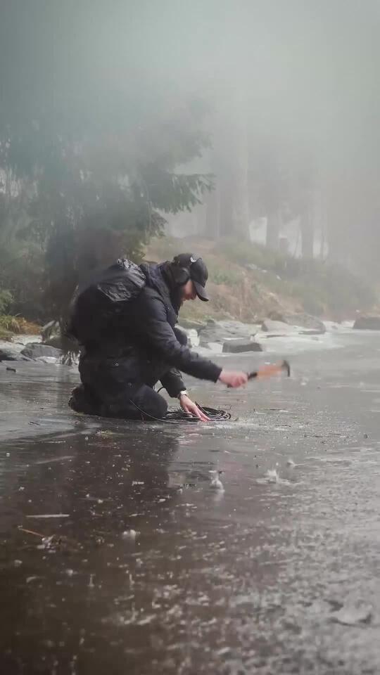 The sounds of rain on a frozen lake IG chasseurdesons Unreel Extreme ...