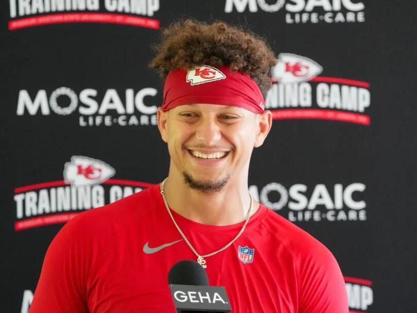 Patrick Mahomes and Xavier Worthy continue to impress at training camp