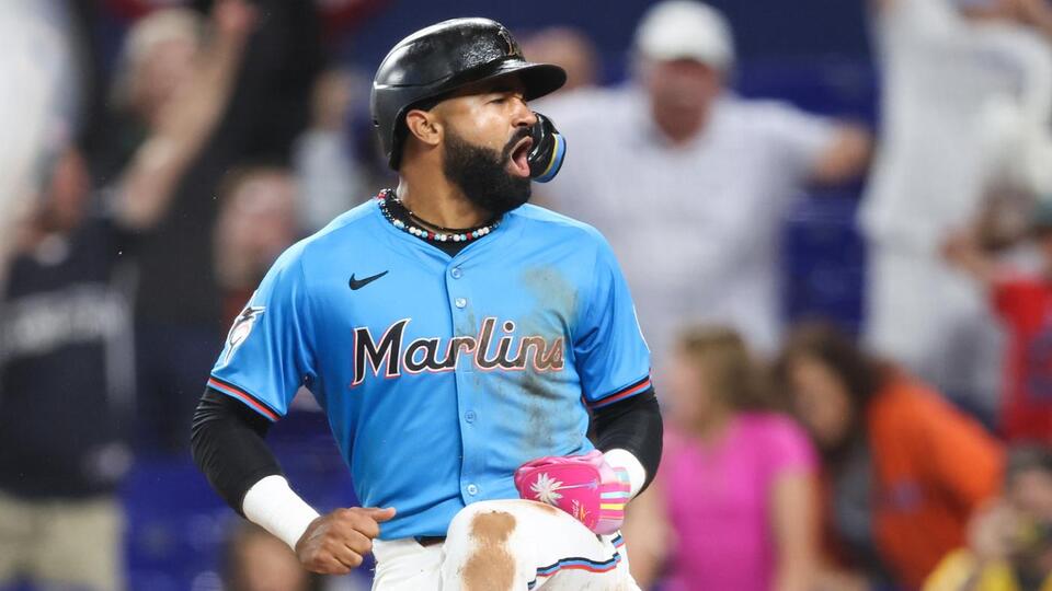 Marlins record third walk-off win vs. Pirates, accomplishing a feat for ...