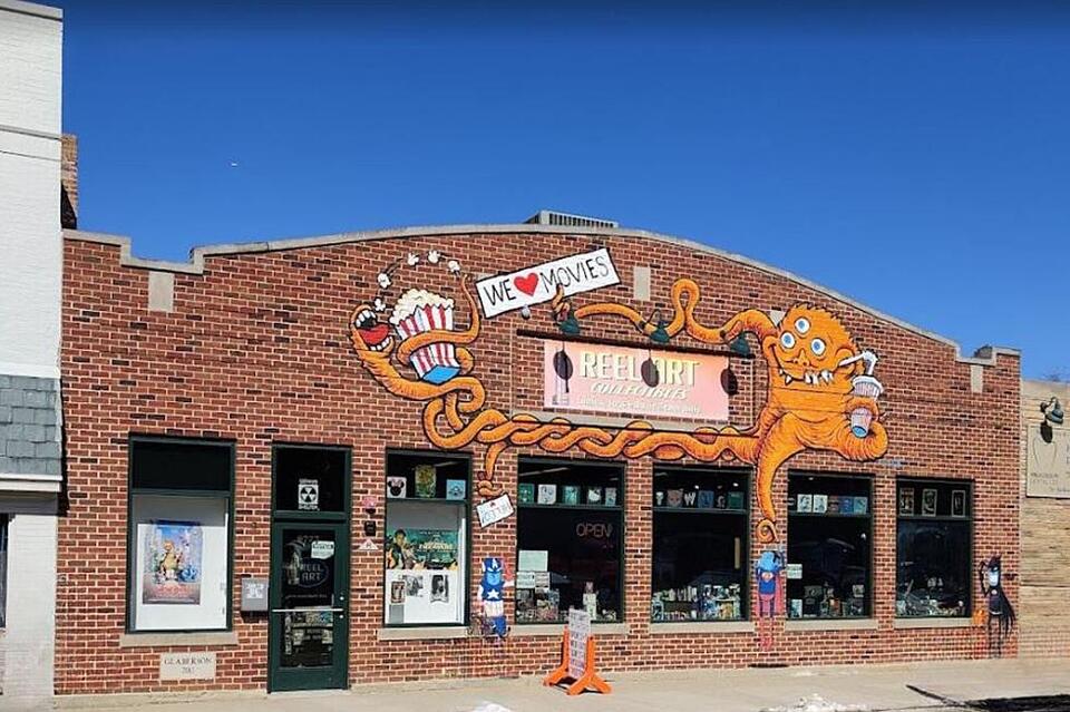 For 20 Years This Illinois Store Sells the Best Pop Culture Items ...
