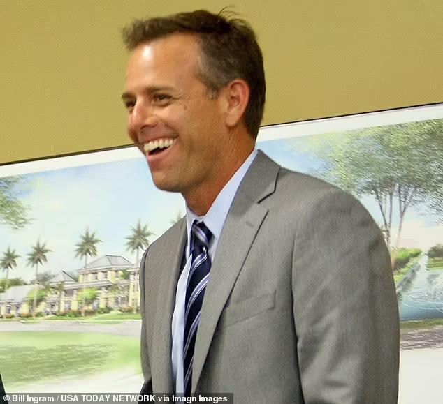 Trump tax cheat pardoned after his mom attended ritzy $1million dinner ...