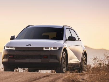 Chevy Equinox EV Rival Hyundai Ioniq 5 Gets Rugged XRT Trim, Bigger ...