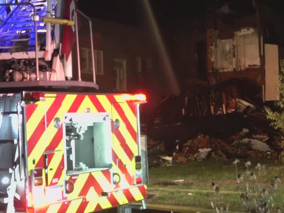 Crews on scene of car crash, apartment explosion in Cleveland's Mount ...