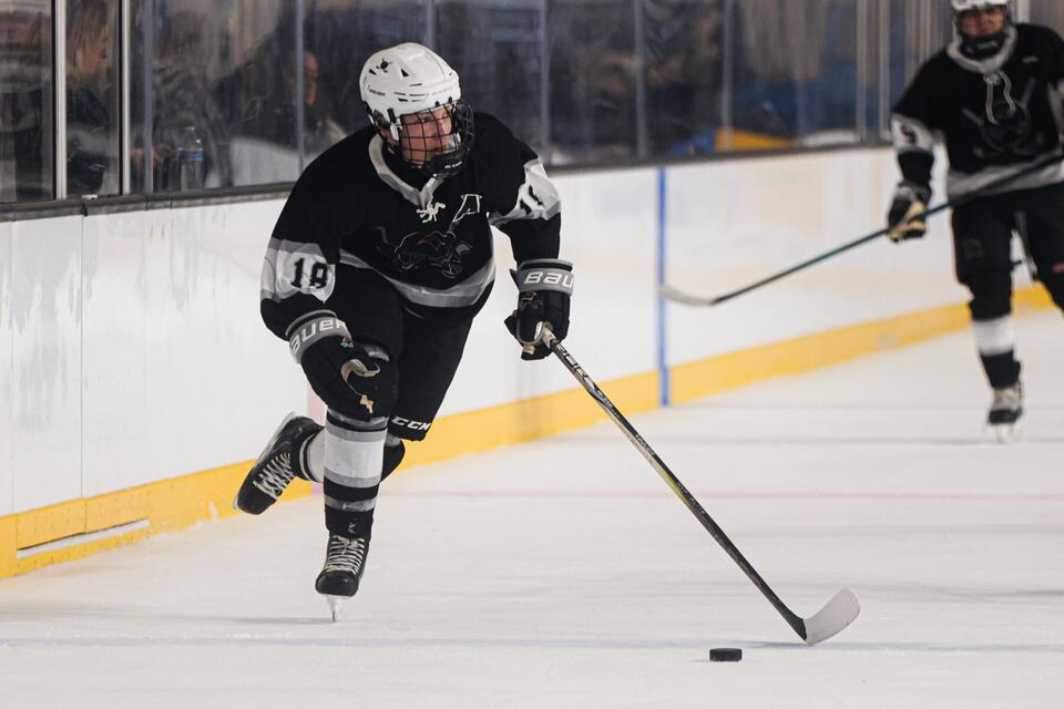 Rascher’s hat trick lifts Clifton past Paramus Catholic - Boys ice ...