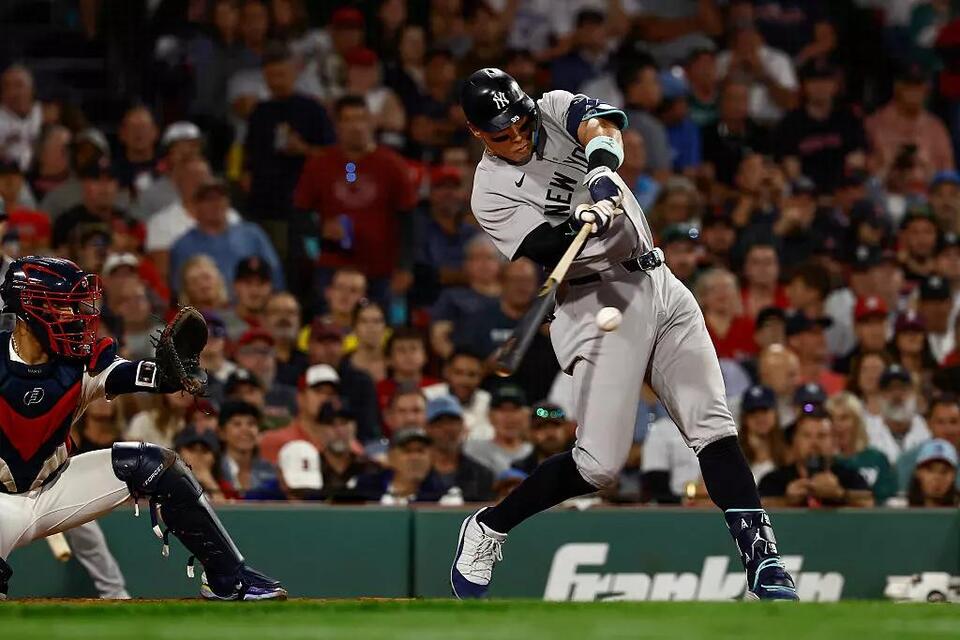 Judge Passes DiMaggio But Favor Wasn’t On The Yankee Clipper’s Side ...