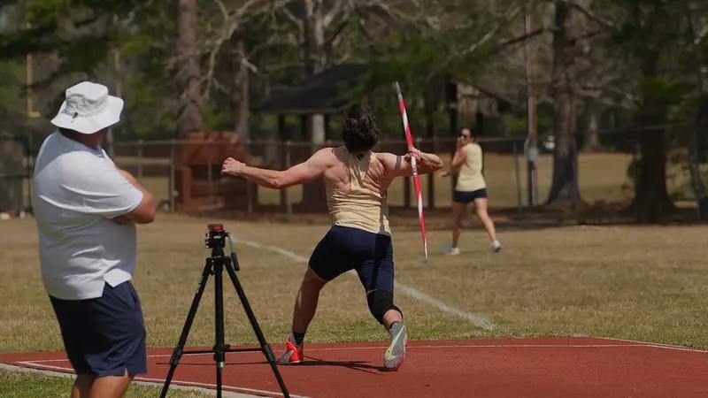 Bucs Distance and Throws Groups Open 2025 Spring Season at CSU Buc Open ...