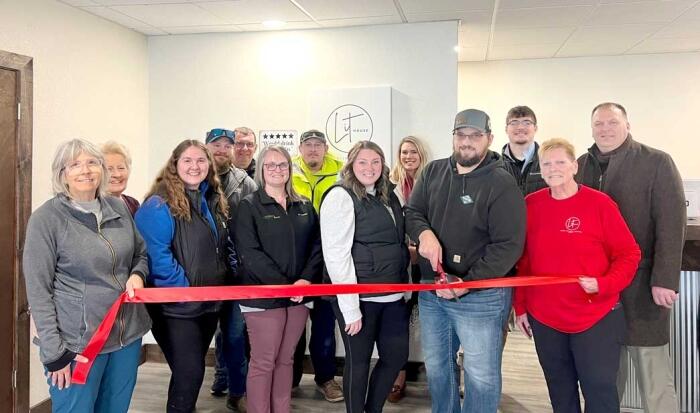 Lit House opens in downtown Monona - NewsBreak