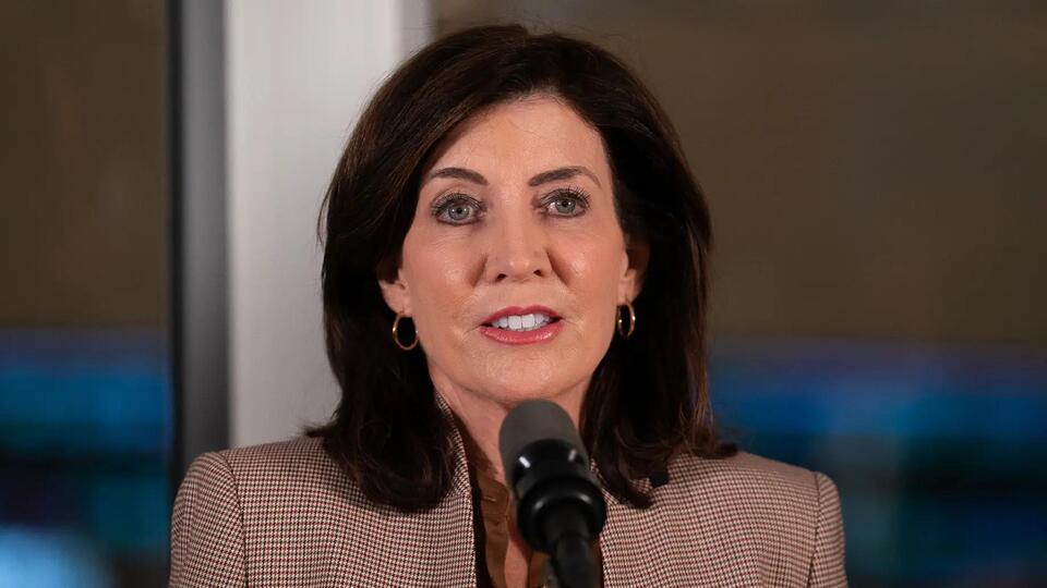 New York Gov. Kathy Hochul Apologizes for Claiming Black Children in ...