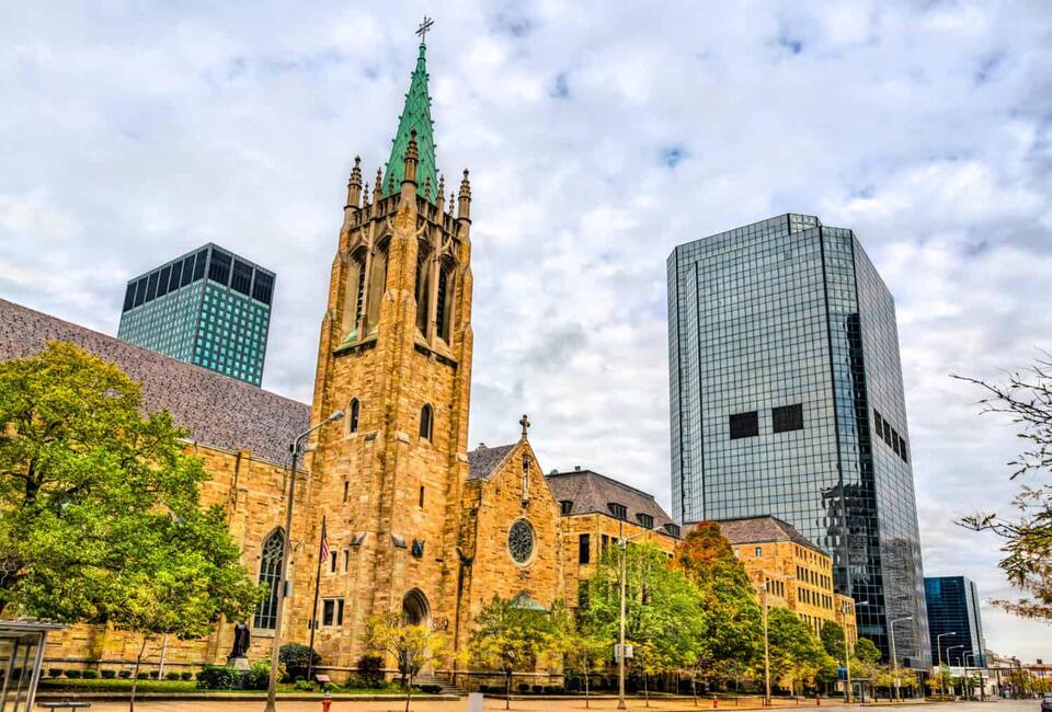 10 Most Beautiful and Awe-Inspiring Churches and Cathedrals in Ohio ...
