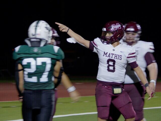 Mathis overpowers Taft 36-14 on Game Night South Texas - NewsBreak