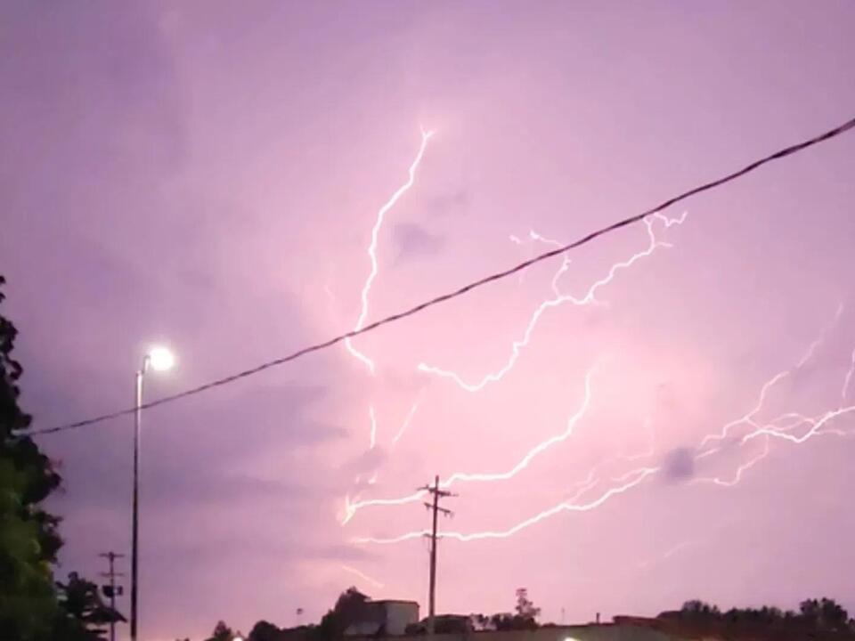 NWS: Tornado touches down near Decatur; tornado warning issued for ...