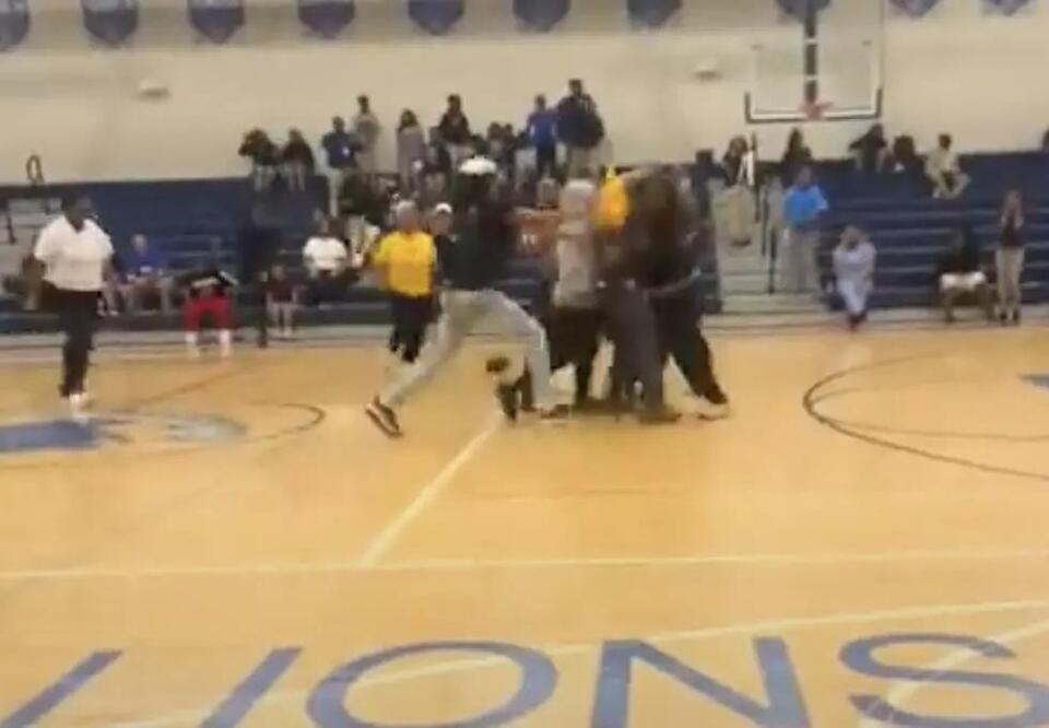 Louisiana Parents Brawl With Coach on Basketball Court - NewsBreak