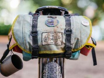 A Look at the Crust Bikes Australia Wheelhouse: Stupid Tourist Break ...