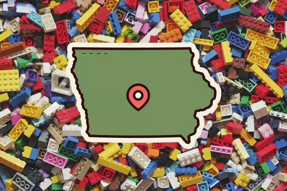 Iowa’s First LEGO Store Has Officially Opened its Doors - NewsBreak