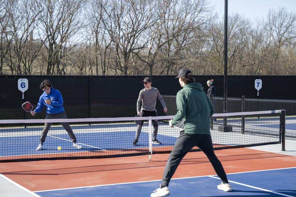 New pickleball courts open in Lee’s Summit. More fun projects are on ...