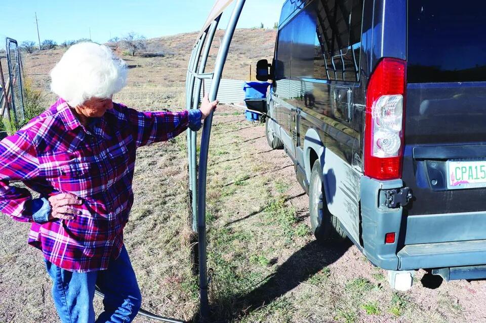 ADOT Attempting to Ease Wide Load Traffic on 82, 83 and 90 - NewsBreak