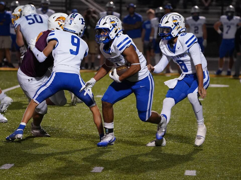 Northern Kentucky football teams move up in second statewide media poll ...
