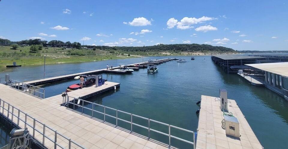 Canyon Lake Marina Plans New Restaurant at Former Breakwater Grill ...