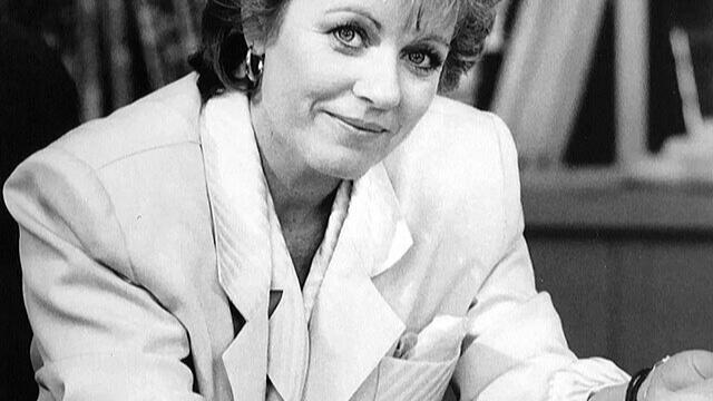 Exploring The Traumatic Life of Former Child Star Patty Duke: 9 Years ...