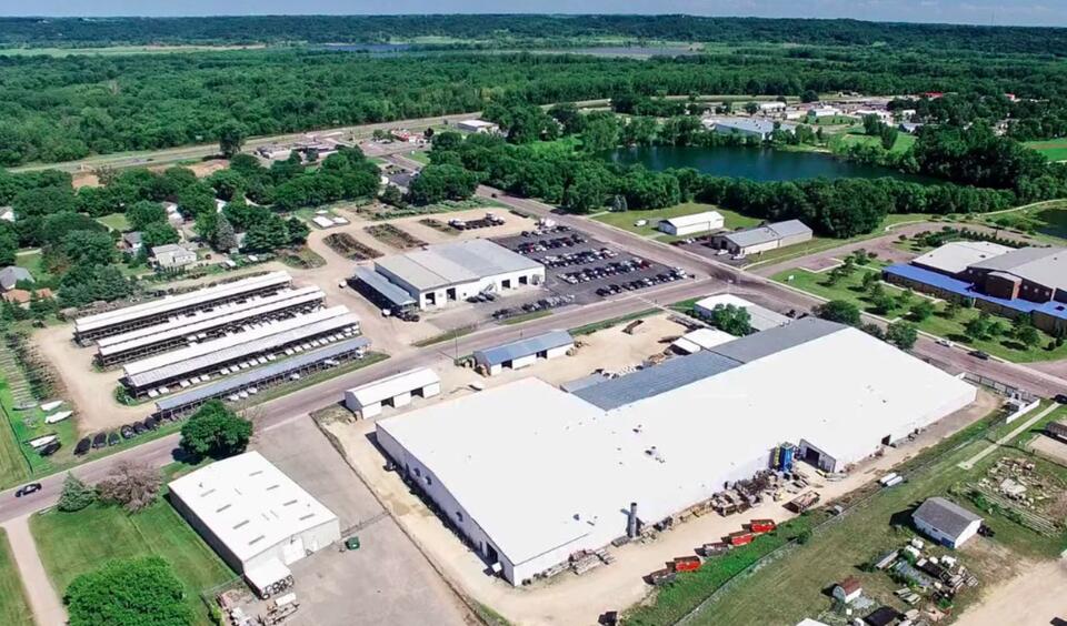 Second round of layoffs announced at Minnesota boat manufacturer ...