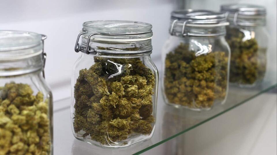 Boomer Language That Confuses Younger Generations - NewsBreak