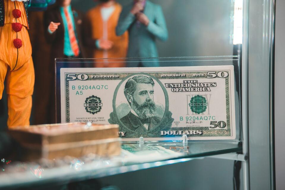 3 Zodiac signs most likely to attract money effortlessly in 2026 ...