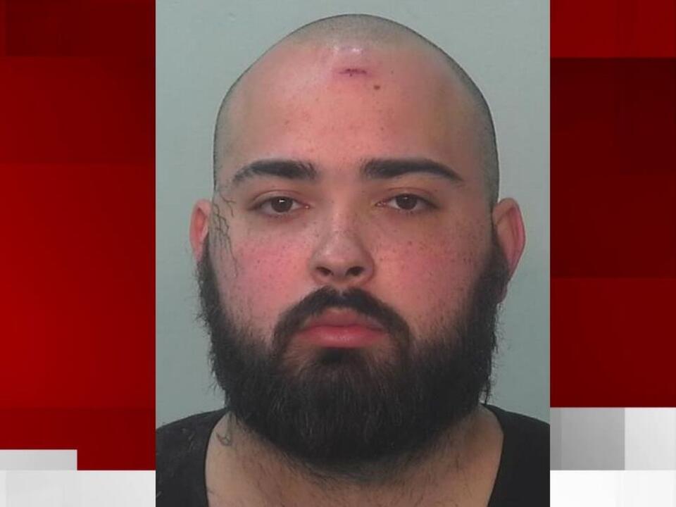 Pregnant woman hospitalized after husband allegedly shoots her in back