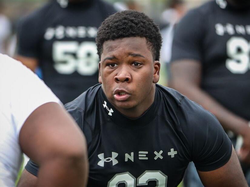 247Sports Crystal Ball: Top 50 DL Elijah Golden to Notre Dame