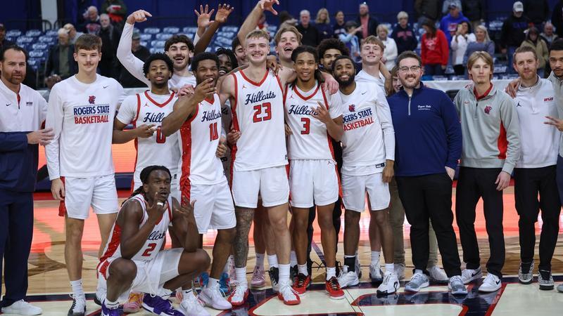 Fry breaks rebound record, Hillcats take down Lions to conclude ...