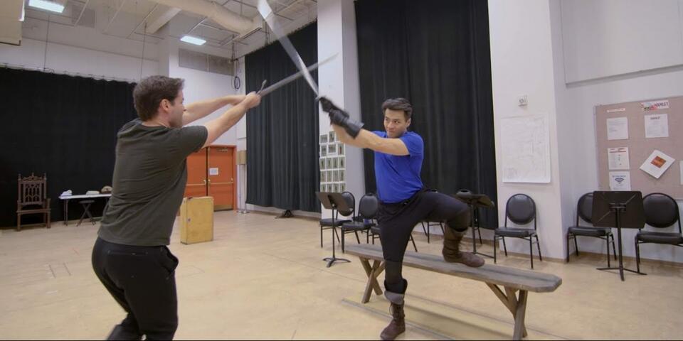 Video: How HAMLET's Sword Fight is Staged at Denver Center Theatre ...