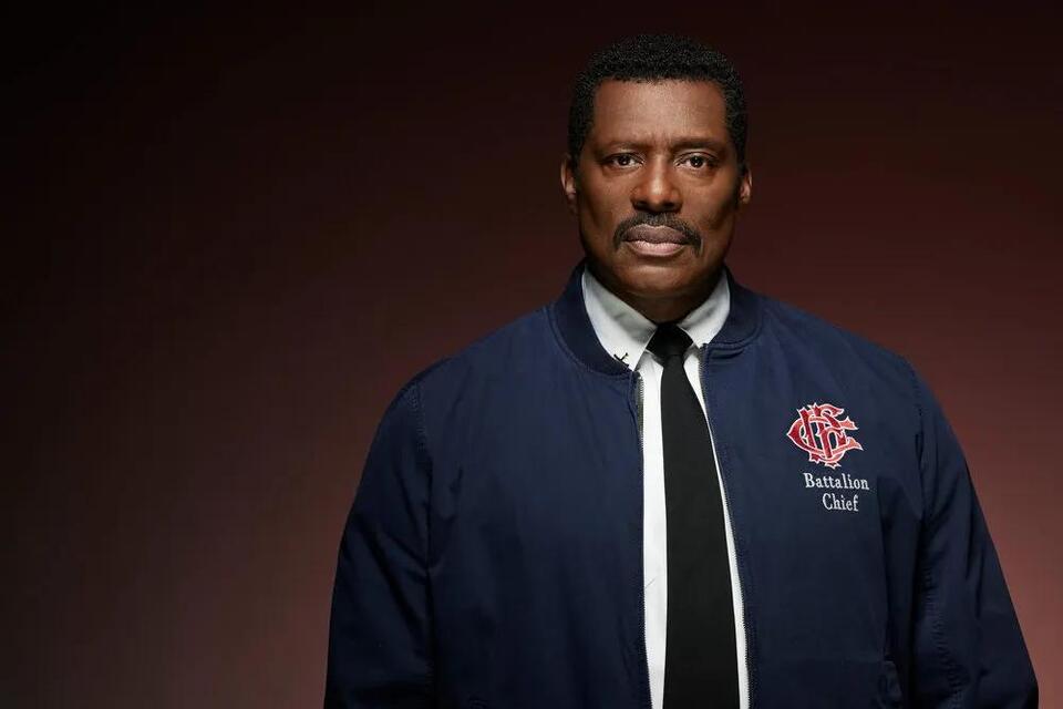 Eamonn Walker Sets ‘Chicago Fire’ Return - NewsBreak