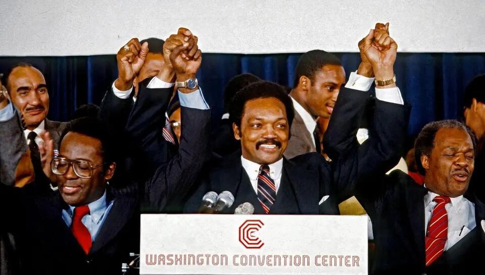 Illinois to honor Reverend Jesse Louis Jackson with flags at half-staff ...