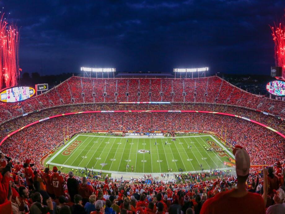 Ranking All 30 NFL Stadiums From Worst To Best