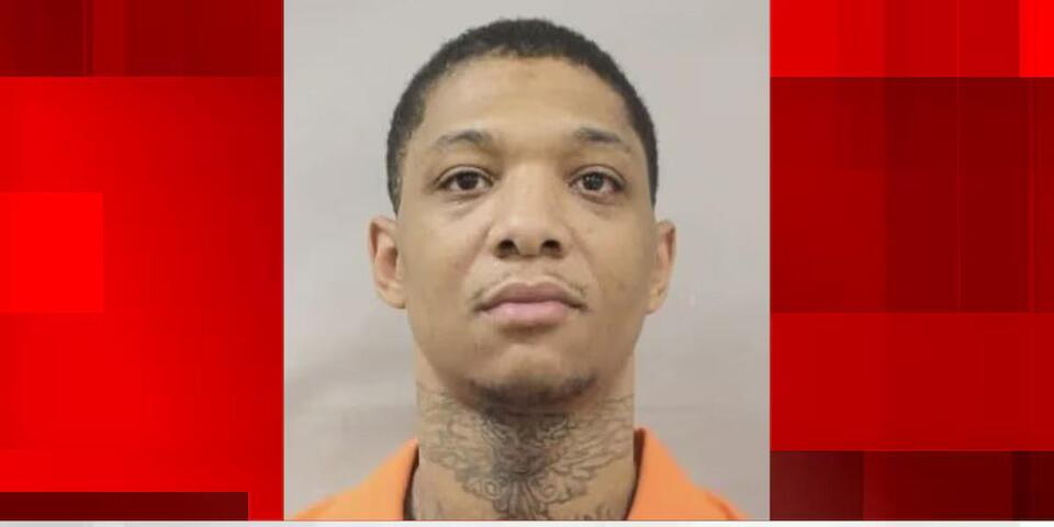 Aunt of four-time killer Derrick Groves says she hopes Orleans escapee ...