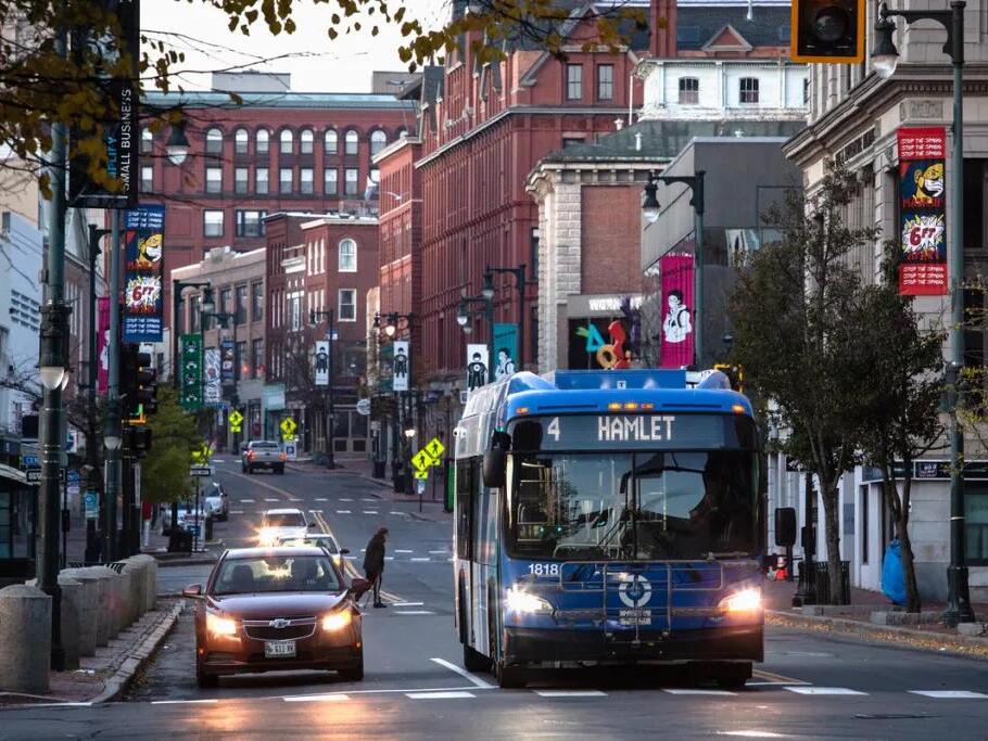 Maine selects operator for Lewiston-Portland commuter bus